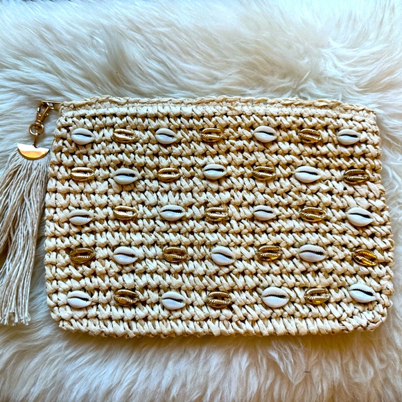 a new day | Bags | Nwot A New Day Cowrie Shell Clutch Excellent ...